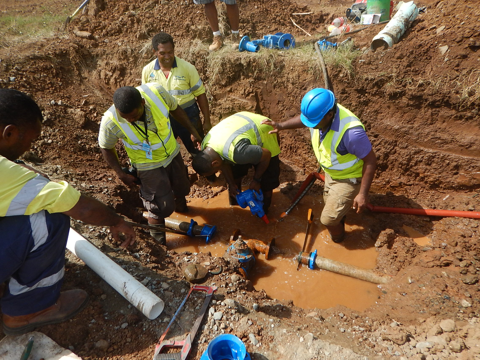 Working towards a stable water supply in Fiji｜JICA Magazine